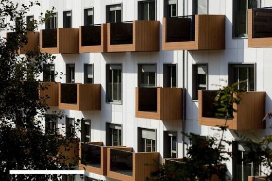 Balcones de los edificios — Arkiplus